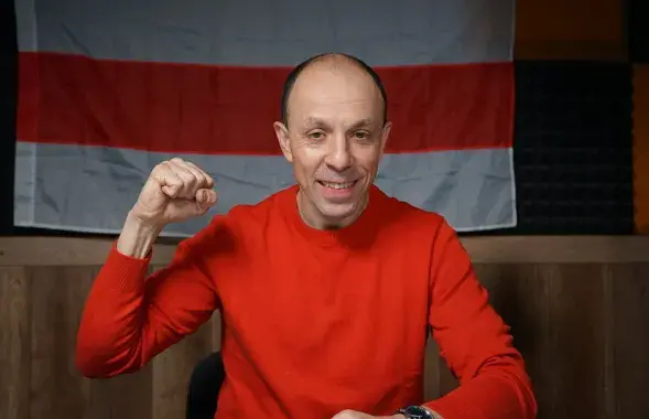 Янукович объяснил, откуда у него золотой батон | Новости Беларуси ...