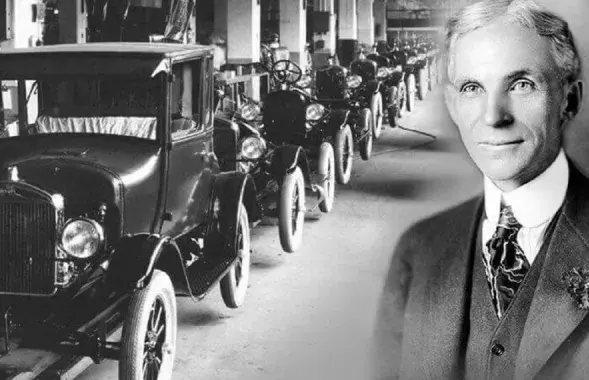 Янукович объяснил, откуда у него золотой батон | Новости Беларуси ...